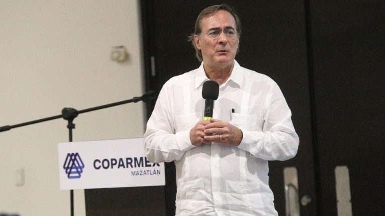 Ve Juan Pablo Castañón panorama incierto para 2023 - Punto MX