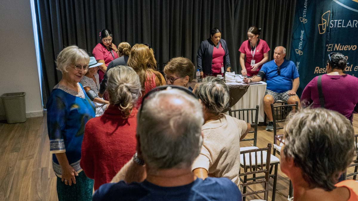 Grupo ARHE abraza a la comunidad extranjera - Punto MX