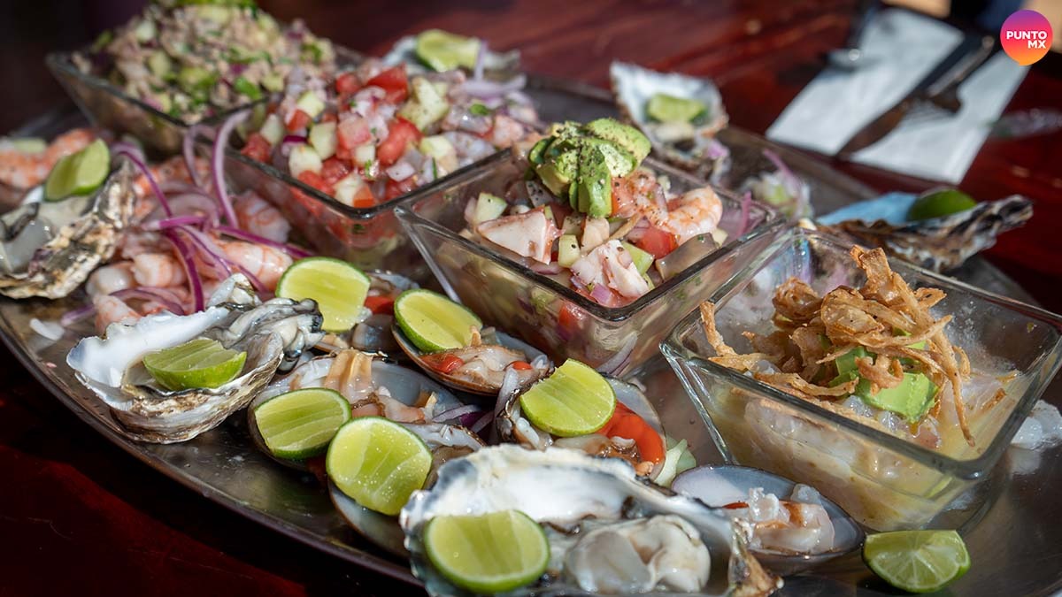 Mariscos, cerveza y banda en la Zona Dorada con el nuevo Muchacho ...
