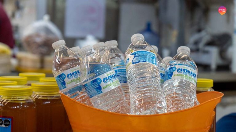 Cuidado con los golpes de calor, ¿qué pasa si tomo agua helada? - Punto MX