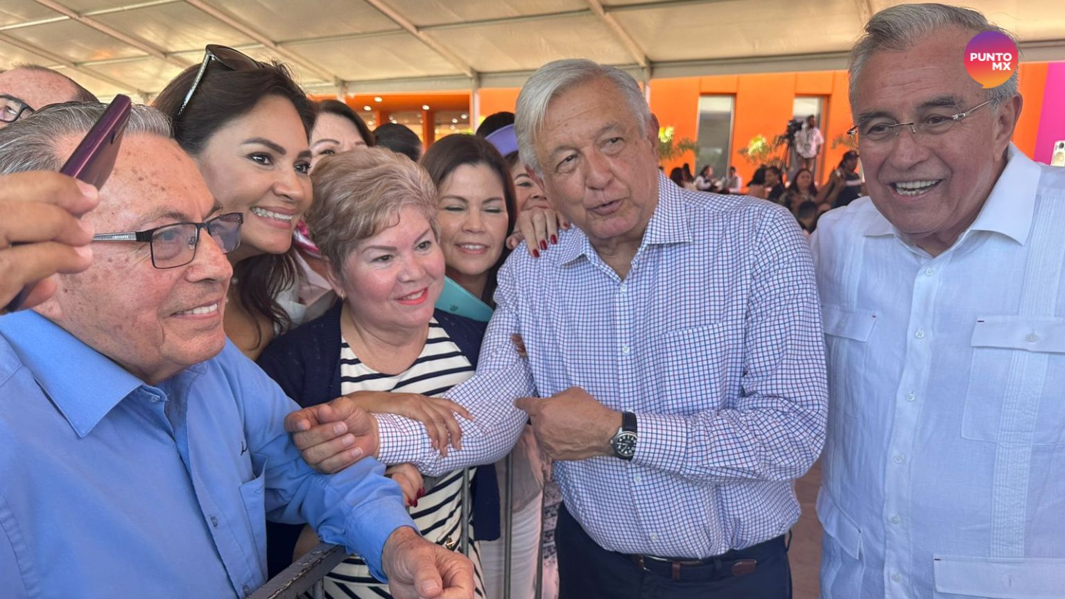 Entre sueños y esperanzas, autoridades inauguran el CRIT Teletón ...