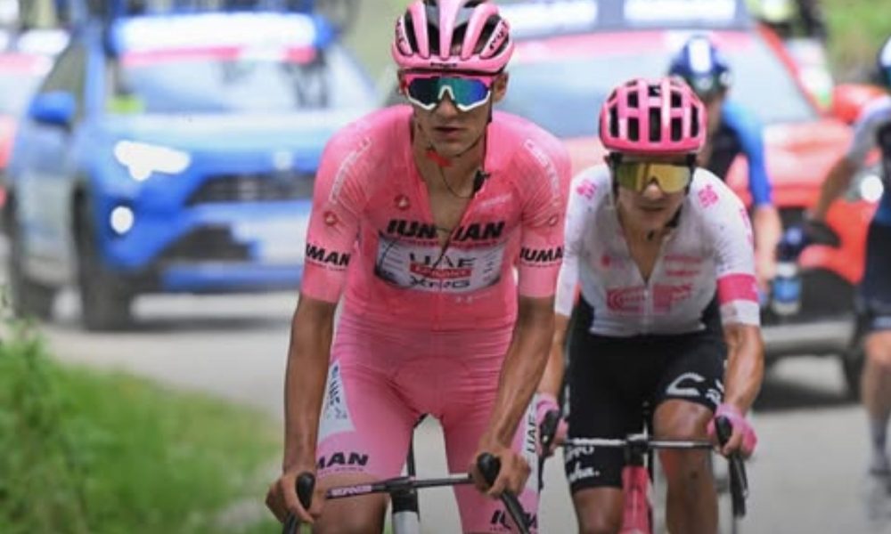 Isaac del Toro pierde la ‘maglia’ rosa ante Simon Yates en Giro de ...