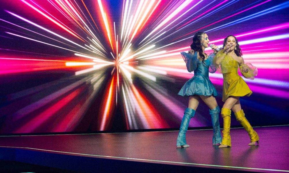 Disney+ trae la nueva serie juvenil Playback: una somos dos - Punto MX