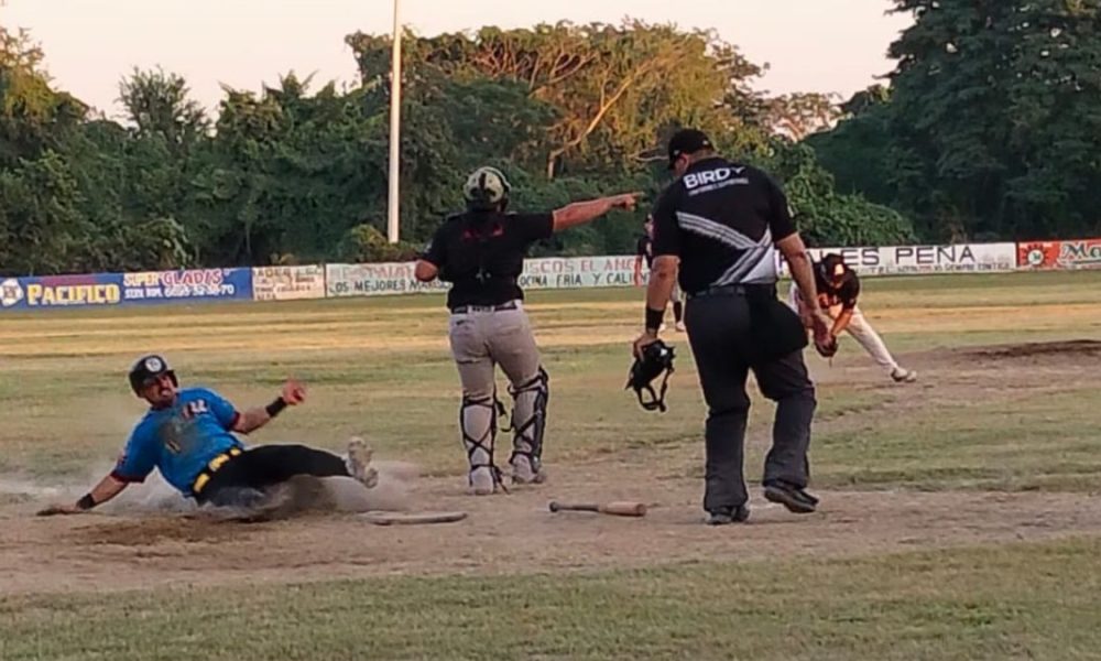El Vainillo se corona campeón de la Liga Campesina Río Presidio IMDEM ...