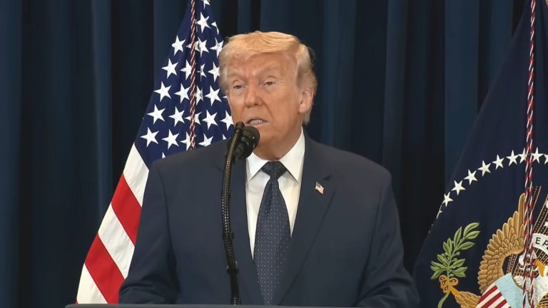 Pacto con Irán no incluye el pago de 300 mil millones de dólares: Trump ...